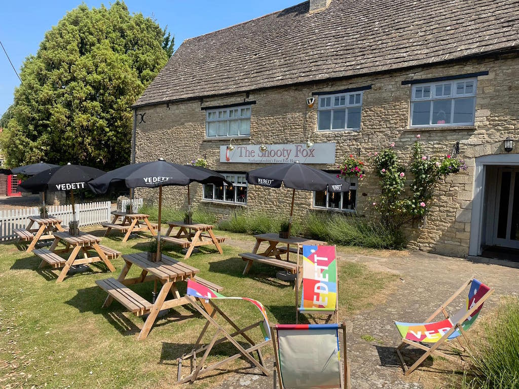 Whites of Earls Barton - Northampton - Great Food Club